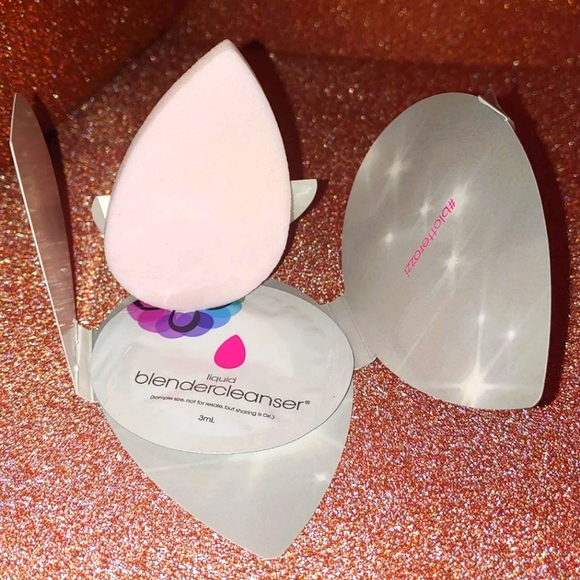beautyblender | Makeup | Blotterazzi Blotting Sponge Cleanser Sample ...